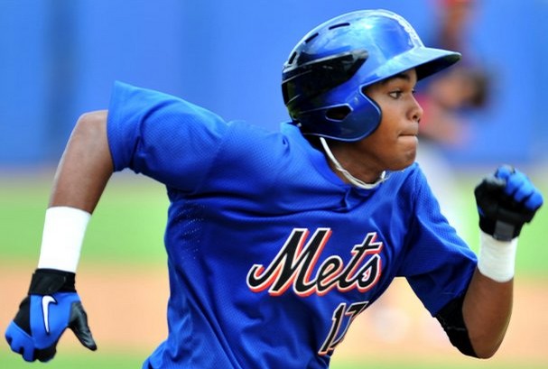 Gilbert Gómez 5 juegos de 2 hits | Licey.com