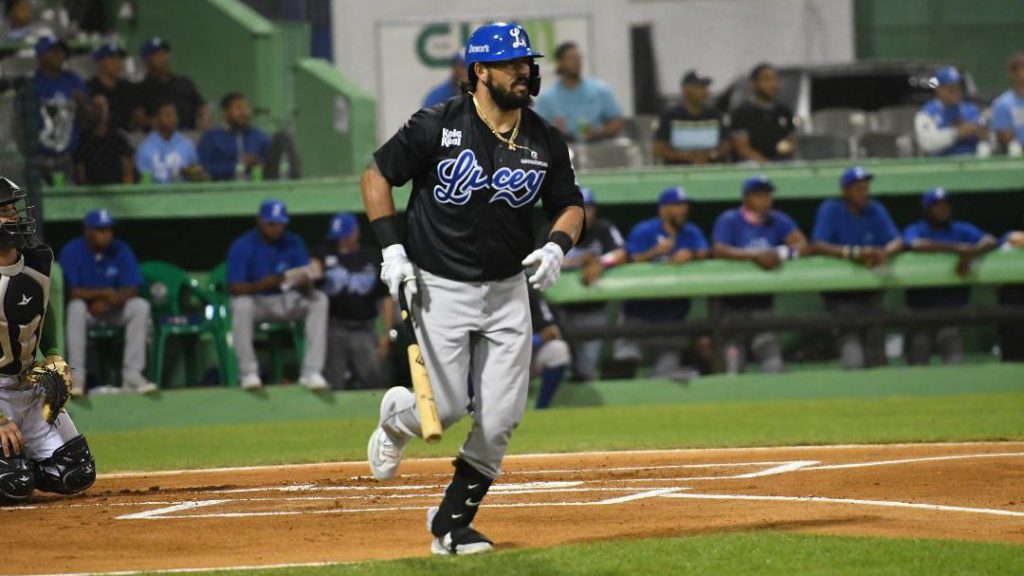 Alfaro, Alcántara y Andújar comandan triunfo del Licey | Licey.com