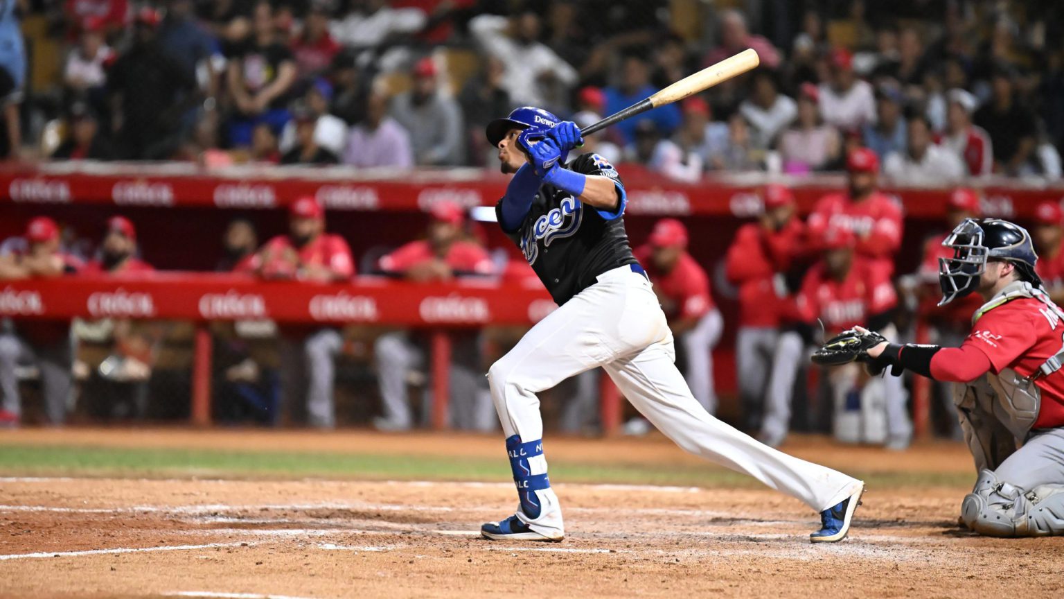 Licey deja en el terreno en extrainnings al Escogido en apertura de la ...